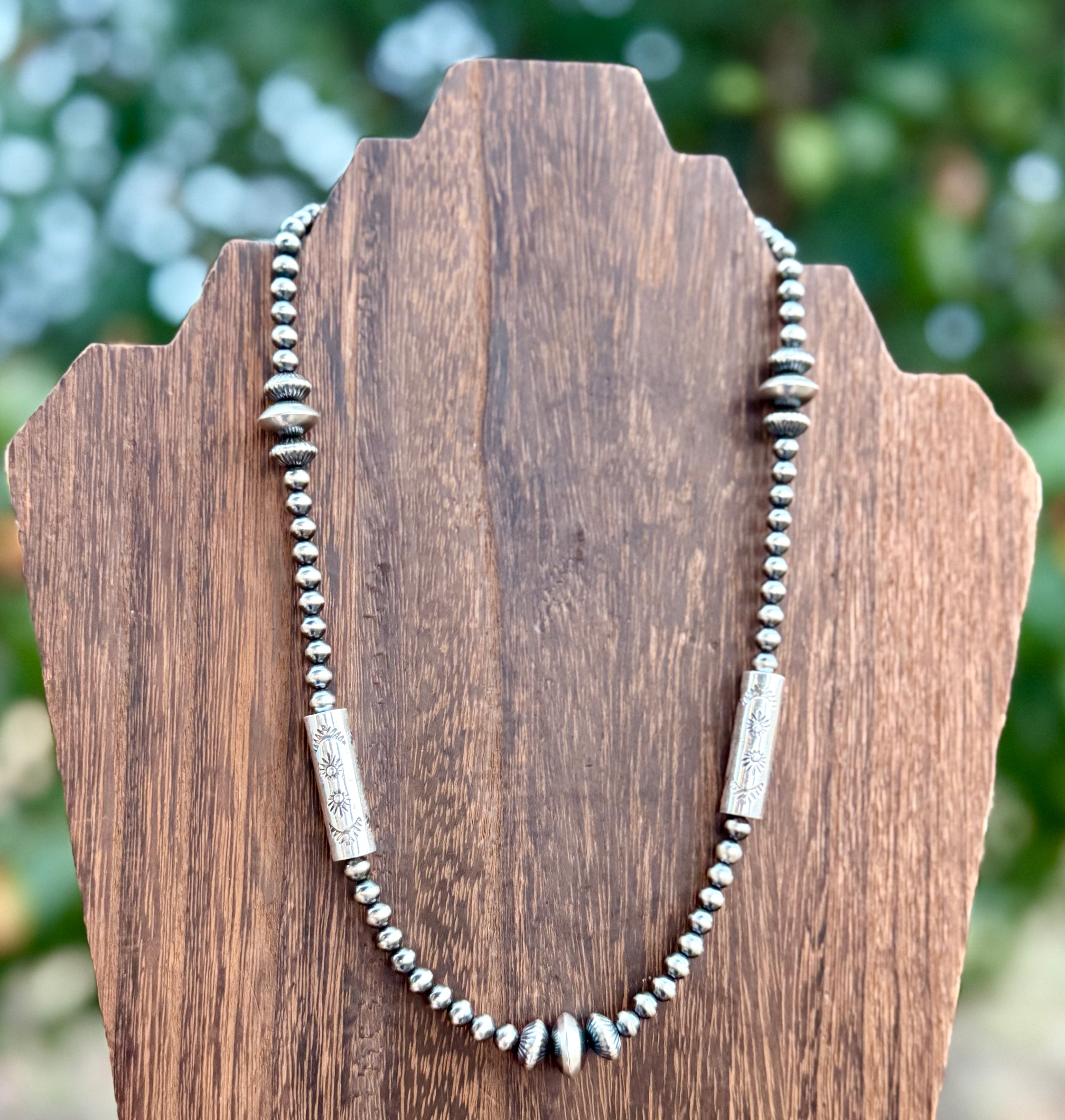 POPPY – The Turquoise Lamb